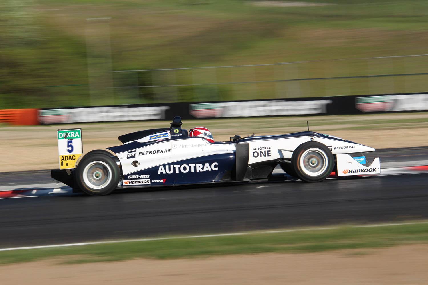 Pedro Piquet mira provas de recuperação em Hungaroring - Piquet Sports
